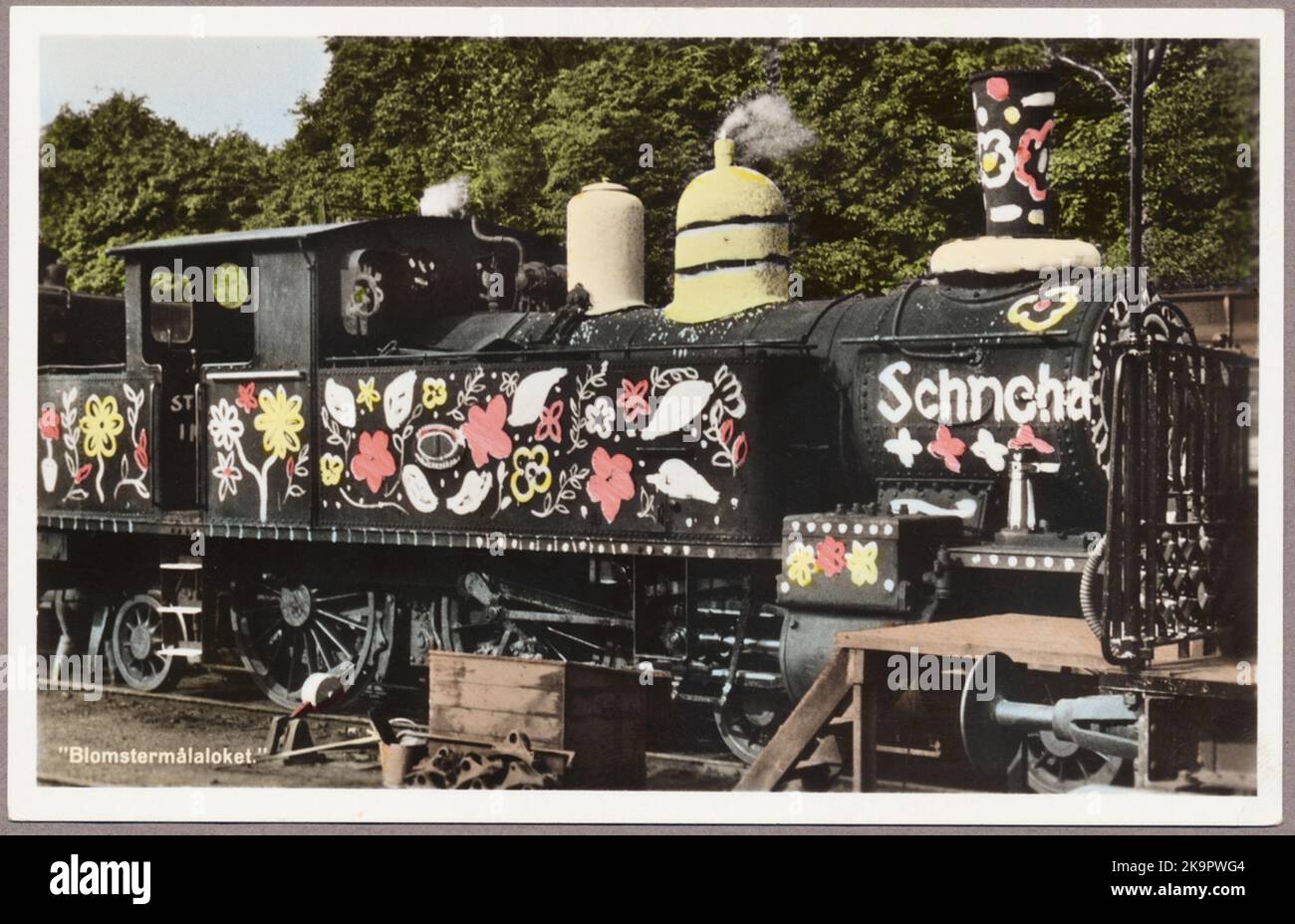 Gothenburg-Särö Railway, GSJ steam locomotive 1. Flower painted steam ...