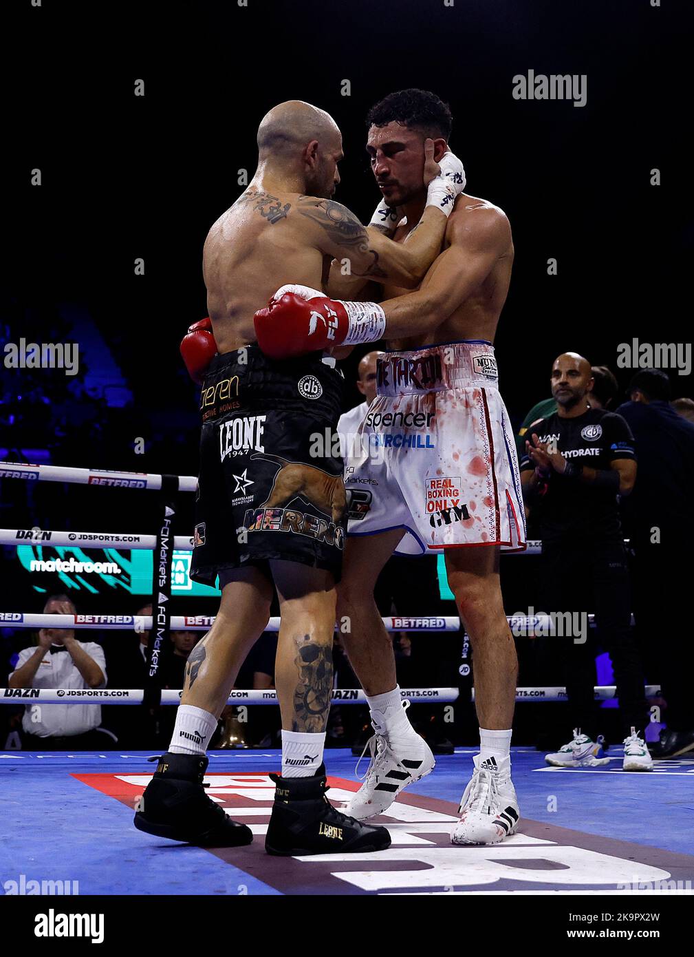 Kiko Martinez hugs Jordan Gill after beating him in their European ...