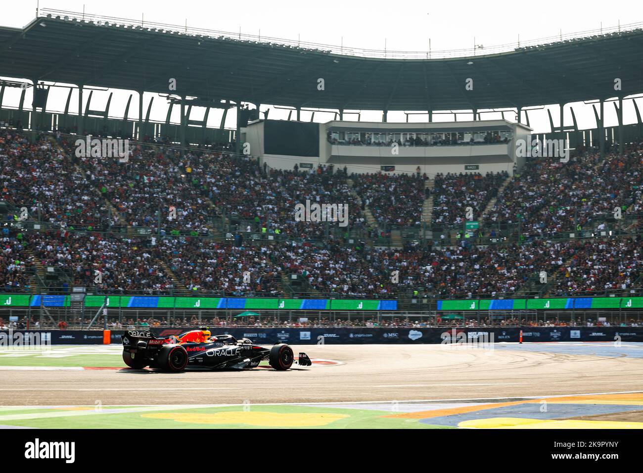 11 PEREZ Sergio (mex), Red Bull Racing RB18, action during the Formula 1 Grand Premio de la ...