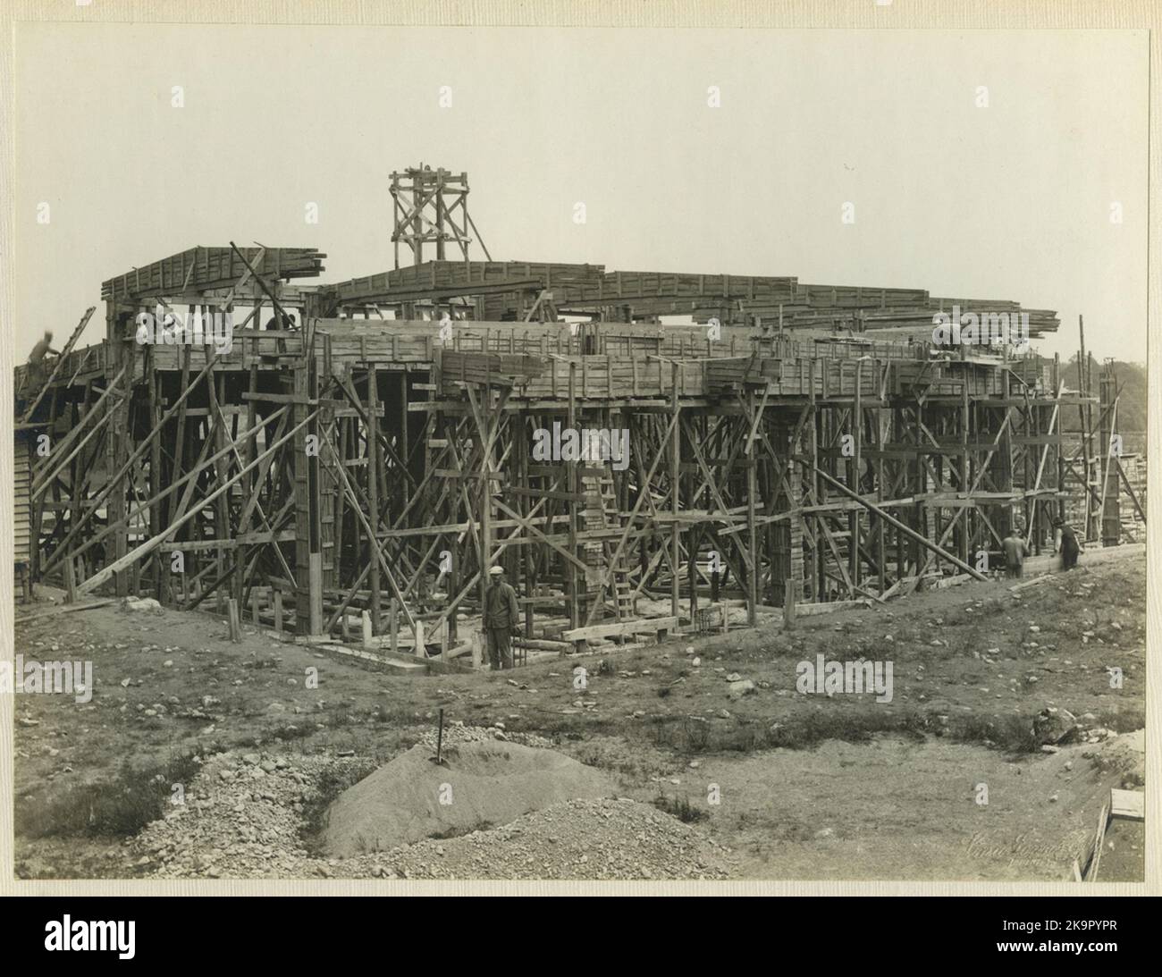 Form positions for the locomotives Stock Photo - Alamy