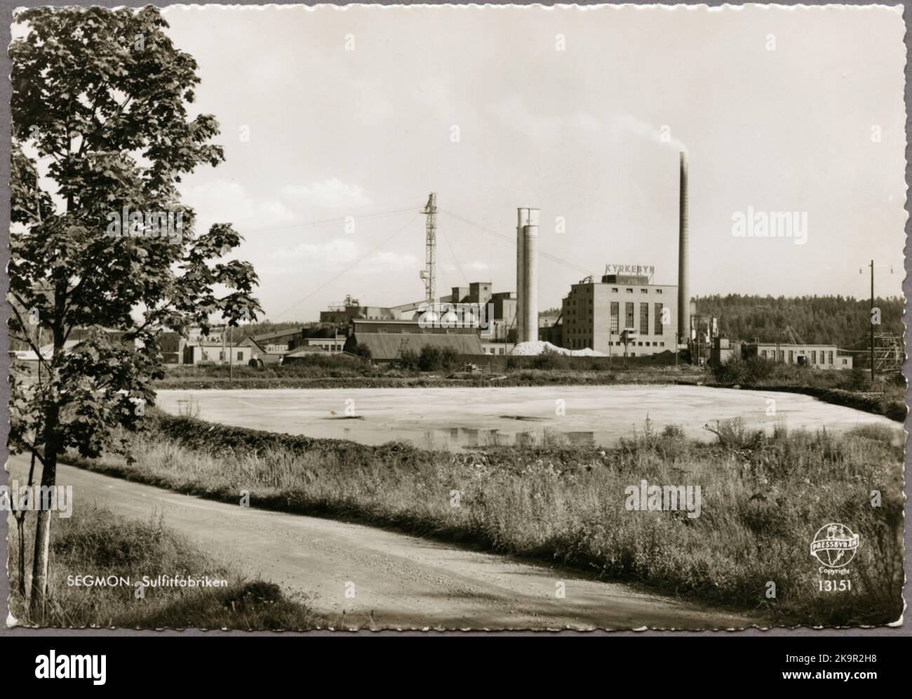 Paper pulping factory hi-res stock photography and images - Alamy