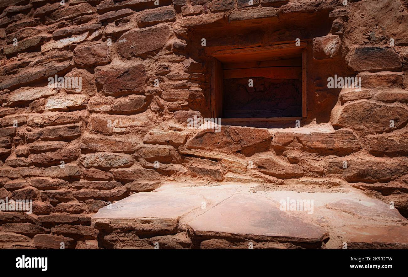 Abo font hi-res stock photography and images - Alamy