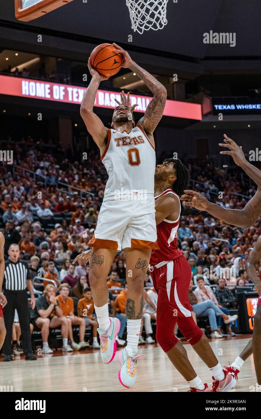 Texas, USA. 29th Oct, 2022. Timmy Allen #0 of the Texas Longhorns in ...