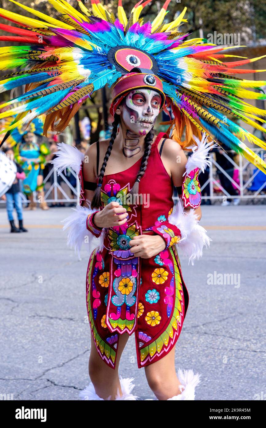 Viva la Vida Day of the Dead (Dia de los Muertos) Parade in Austin ...