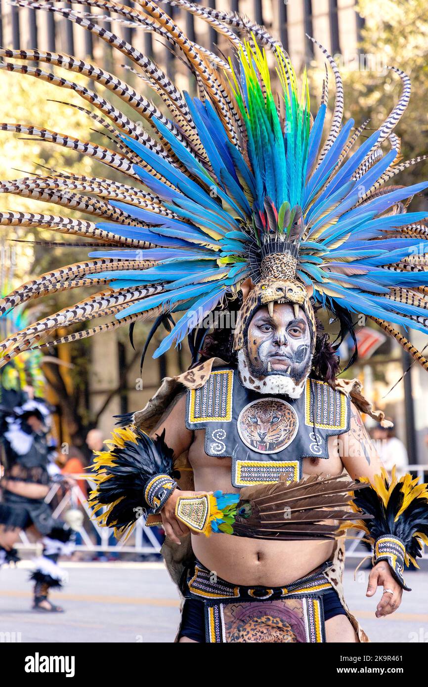 Viva la Vida Day of the Dead (Dia de los Muertos) Parade in Austin ...
