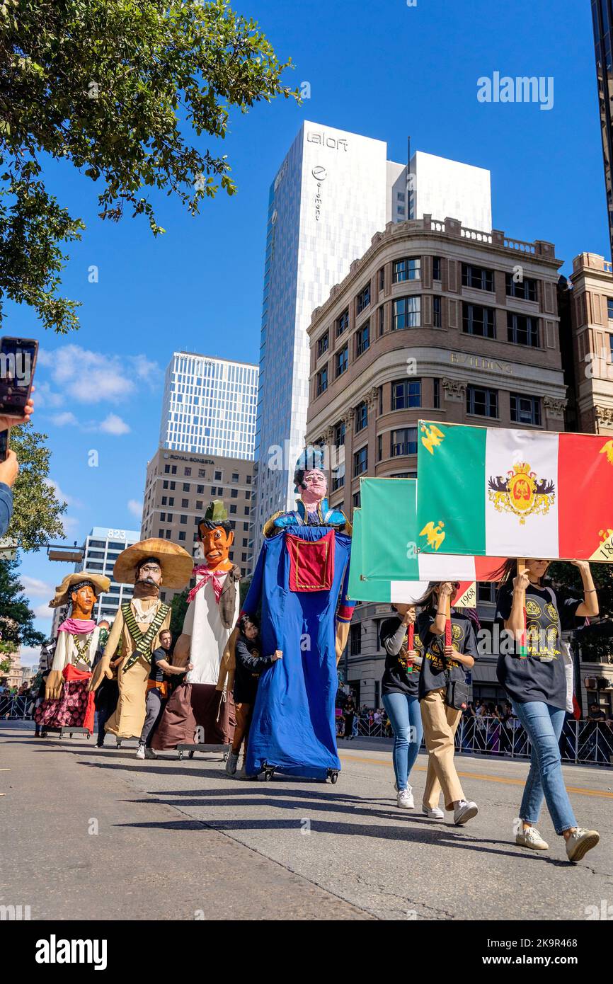 Viva la Vida Day of the Dead (Dia de los Muertos) Parade in Austin ...