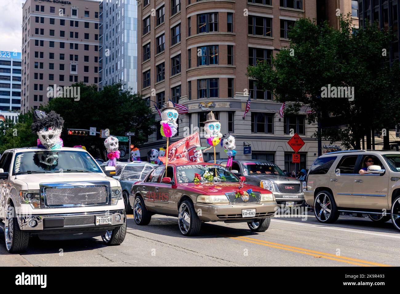 Viva la Vida Day of the Dead (Dia de los Muertos) Parade in Austin ...