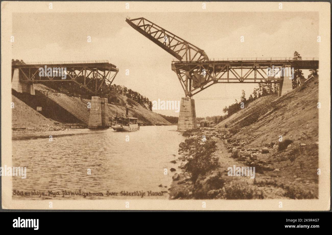 Open flap bridge over the Södertälje canal Stock Photo - Alamy