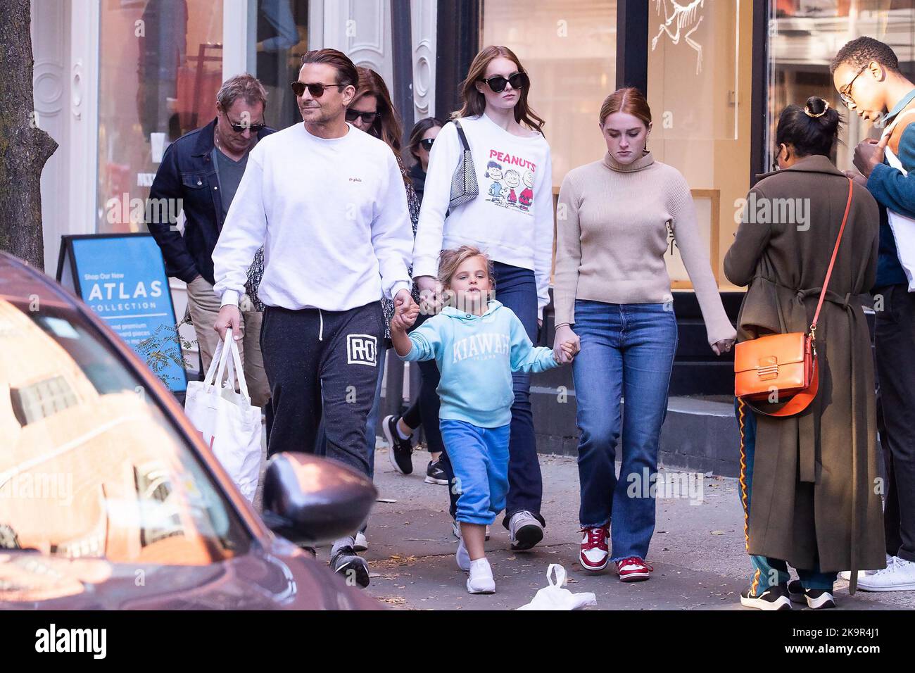 Bradley Cooper Has Lunch With Brooke Shields And Family Cafe Cluny, NY ...