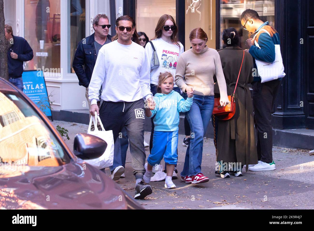 Bradley Cooper Has Lunch With Brooke Shields And Family Cafe Cluny, NY ...