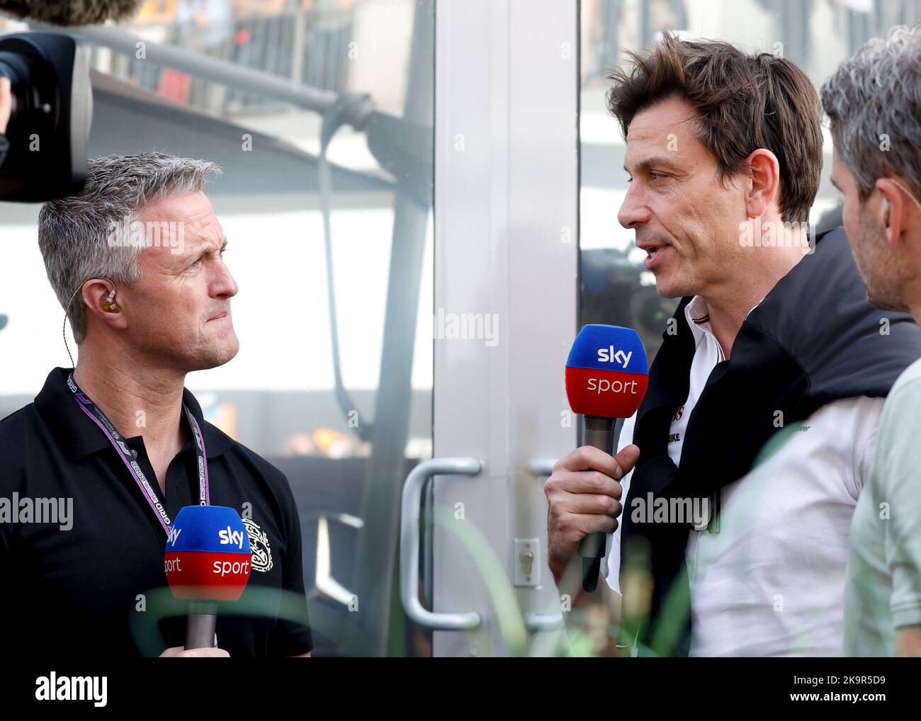Mexico City, Mexico. 29th Oct, 2022. Ralf Schumacher (DEU), Toto Wolff ...