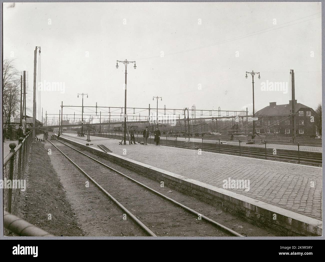 Wiring electrical service connections hi-res stock photography and ...