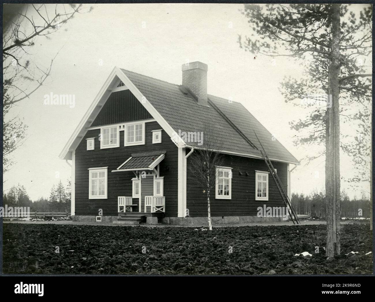 Bostain house at Lappträsk. Station built in 1915. One- and one-half ...