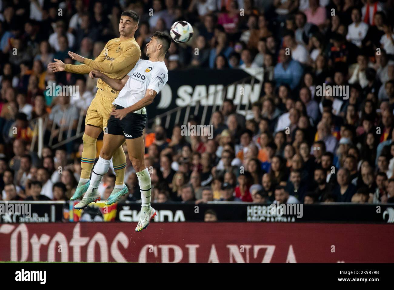 Ferran torres of barcelona cf hi-res stock photography and images - Alamy