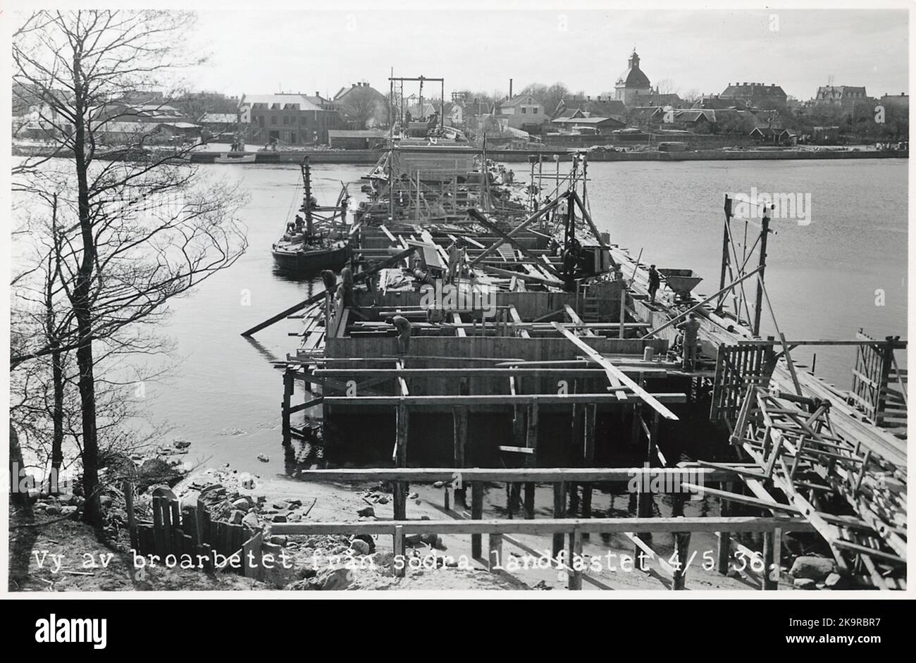 View of the bridge work from the southern land attachment Stock Photo ...