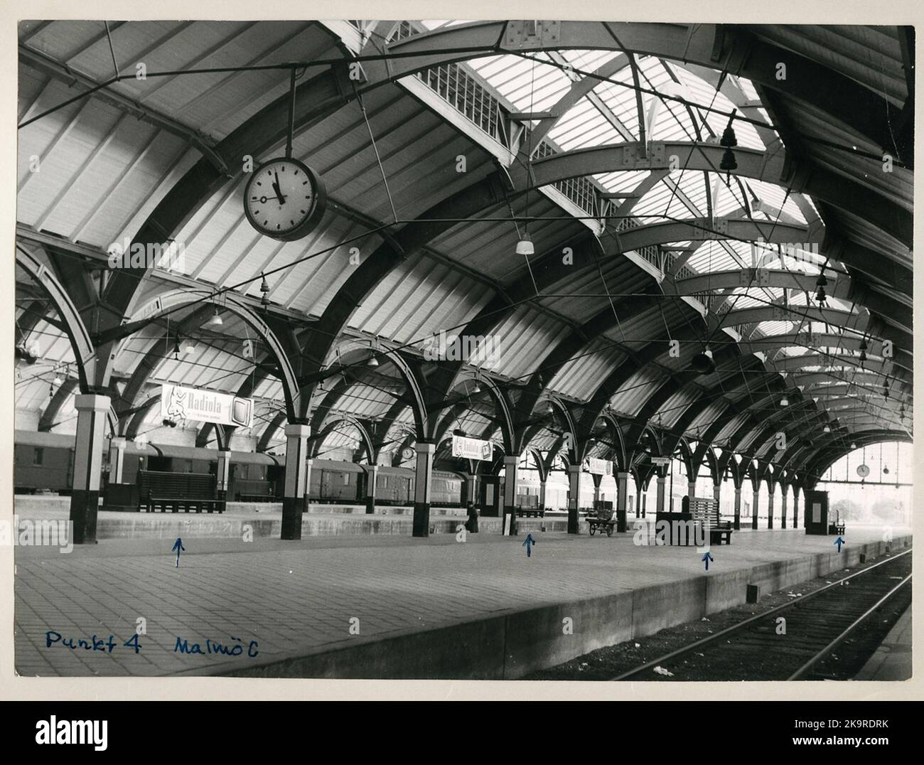 The railway terminal at Malmö Central Station Stock Photo - Alamy