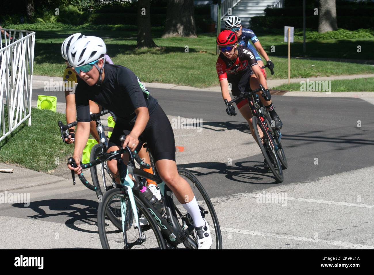 Turn Three of the Lake Bluff Criterium 2022 during the Intelligentsia ...