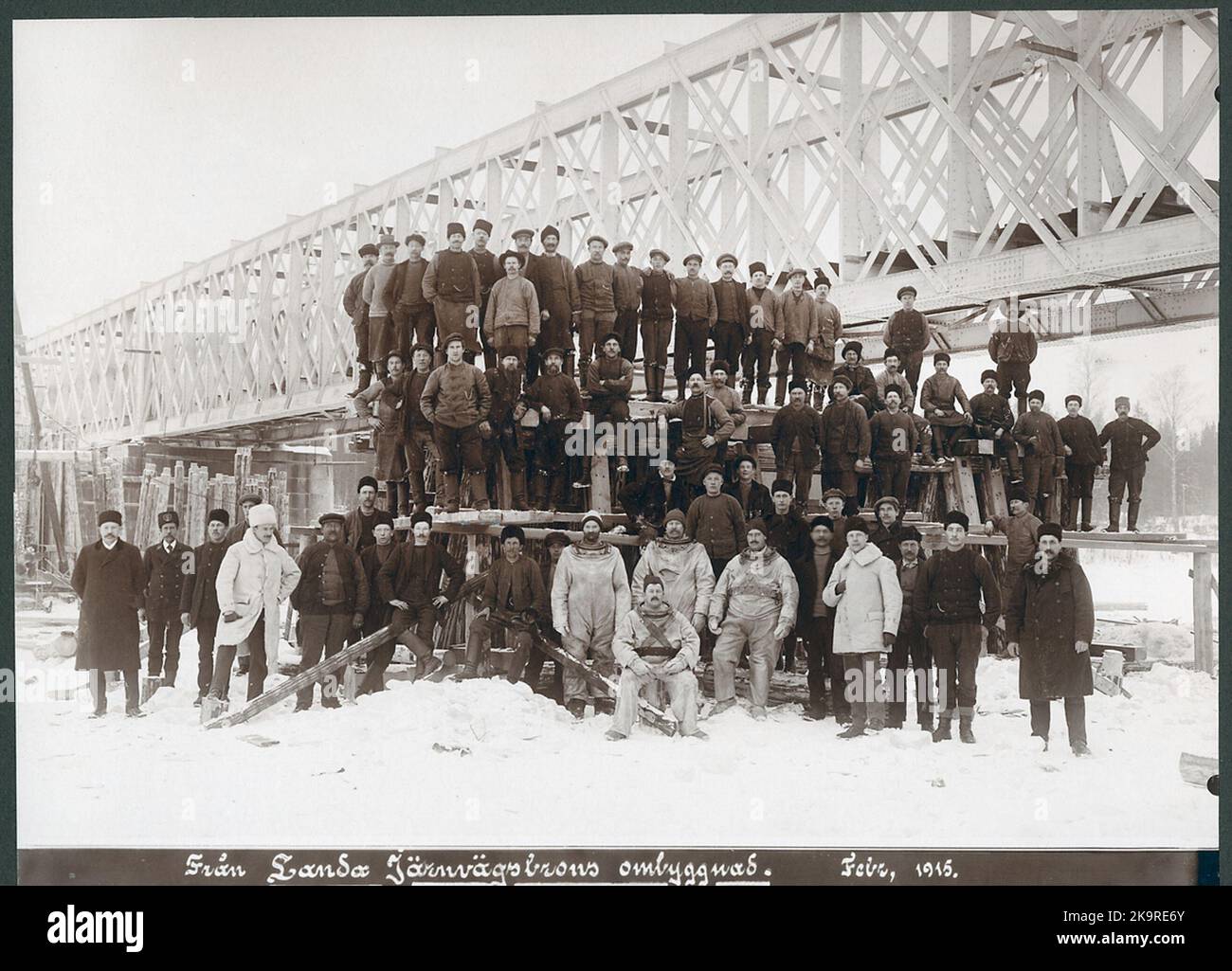 Construction of railway bridge over Ljusnan at Landa Stock Photo - Alamy