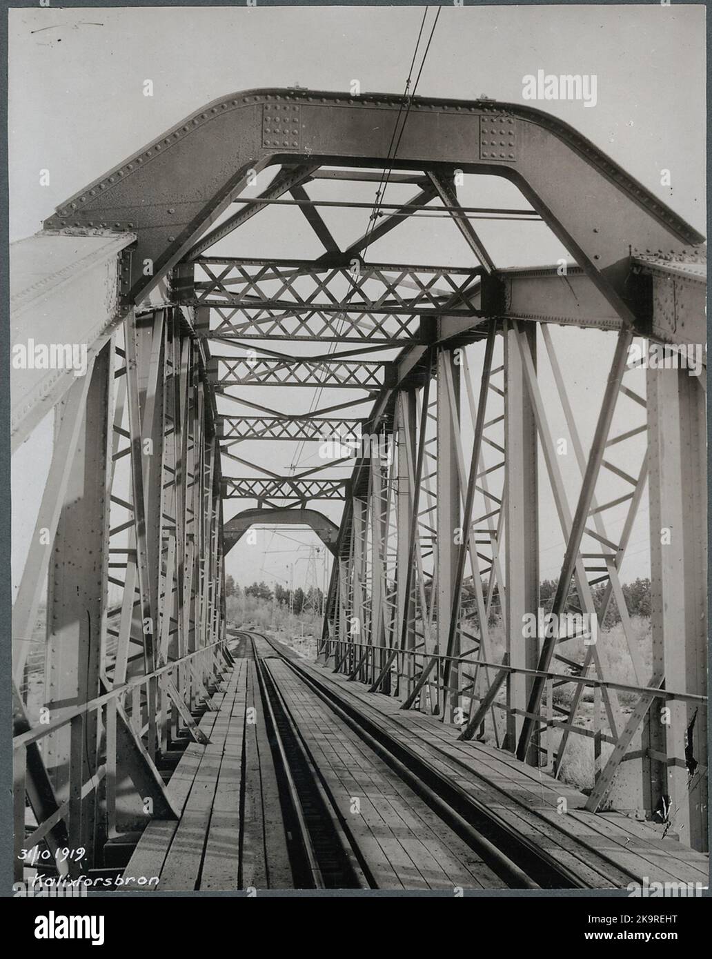 Suspension device for electrical wire in the span to the Kalixfors ...