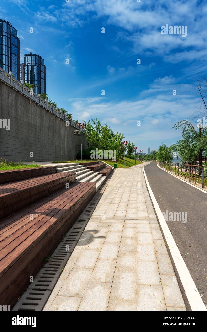walkway in the modern city Stock Photo - Alamy
