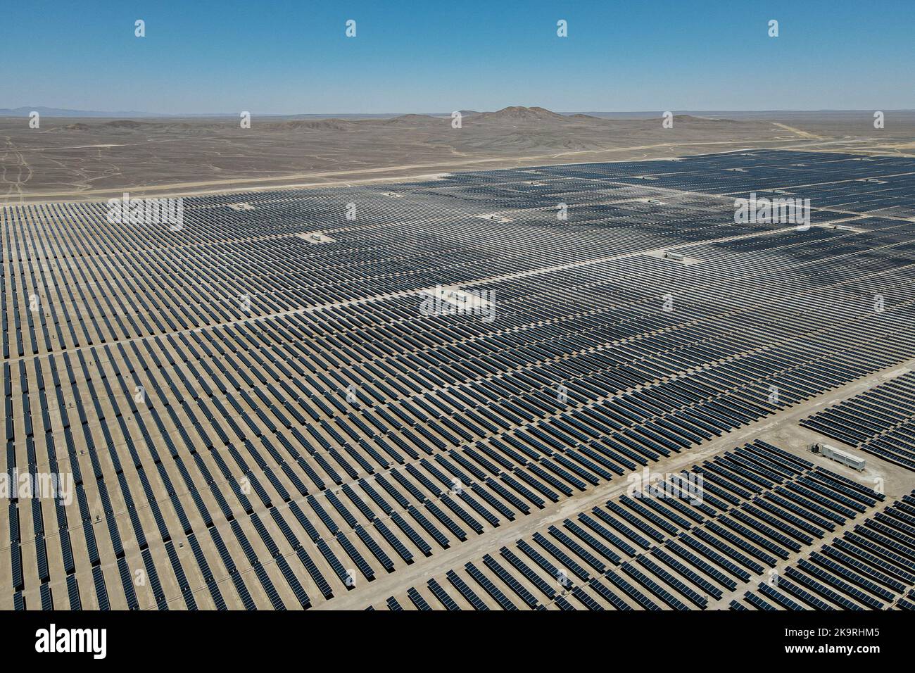 Solar thermal power chile hi-res stock photography and images - Alamy