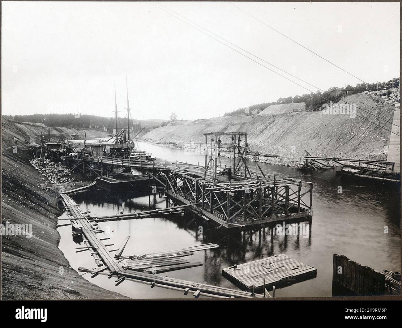 Casting for bridge foundation Stock Photo - Alamy