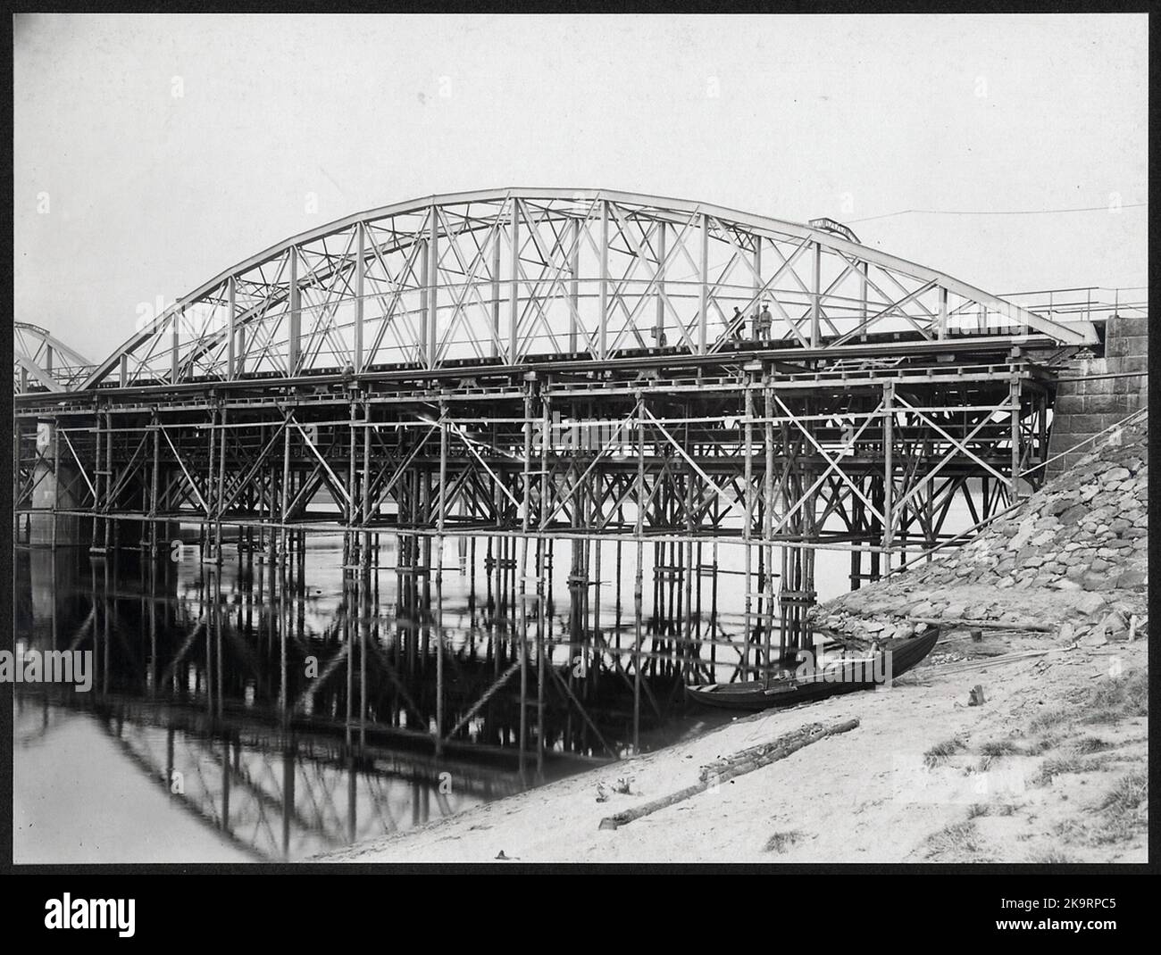 Ume River at Vännäs. Bridge work with supplementation of underlying ...