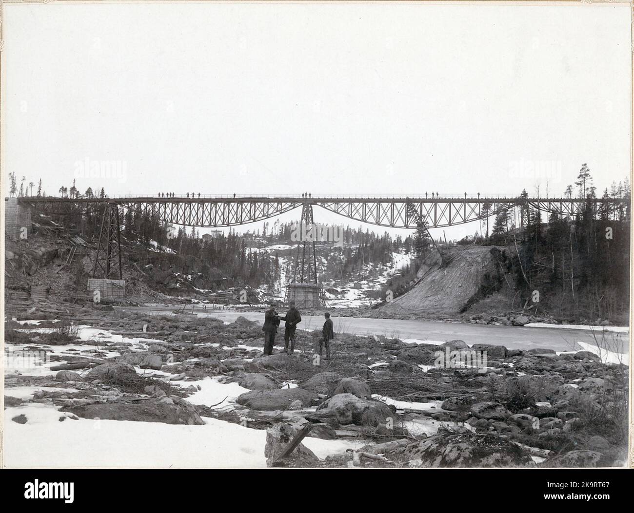 Construction of railway bridge over the Vindel River, on the line ...