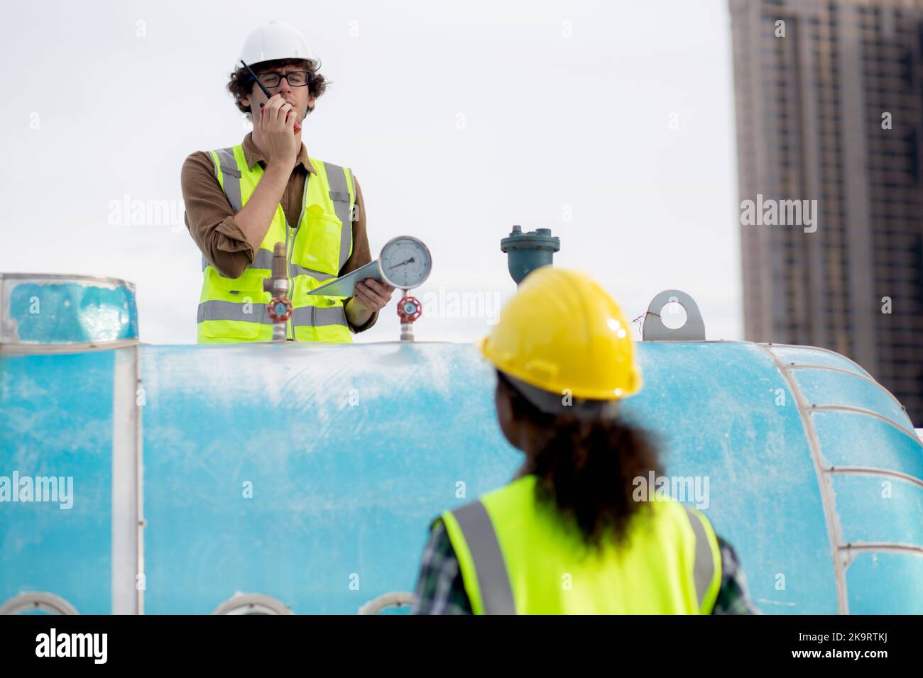 Radio pipeline hi-res stock photography and images - Alamy