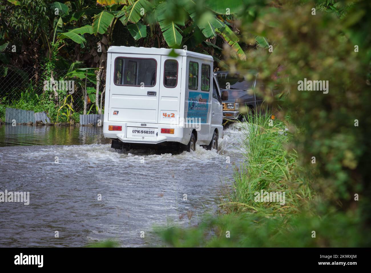 Severe tropical storm Paeng or Nalgae brought flashfloods and rain to ...