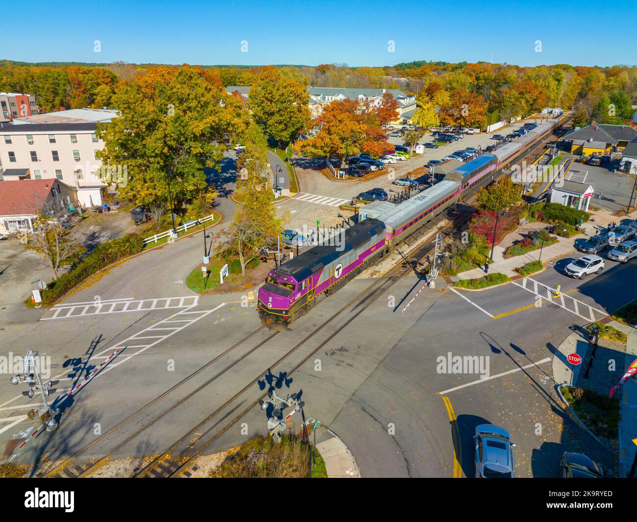 Mbta commuter rail hi-res stock photography and images - Alamy