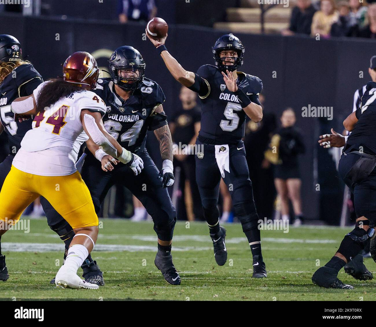 October 29, 2022: Colorado Buffaloes quarterback J.T. Shrout (5) throws ...