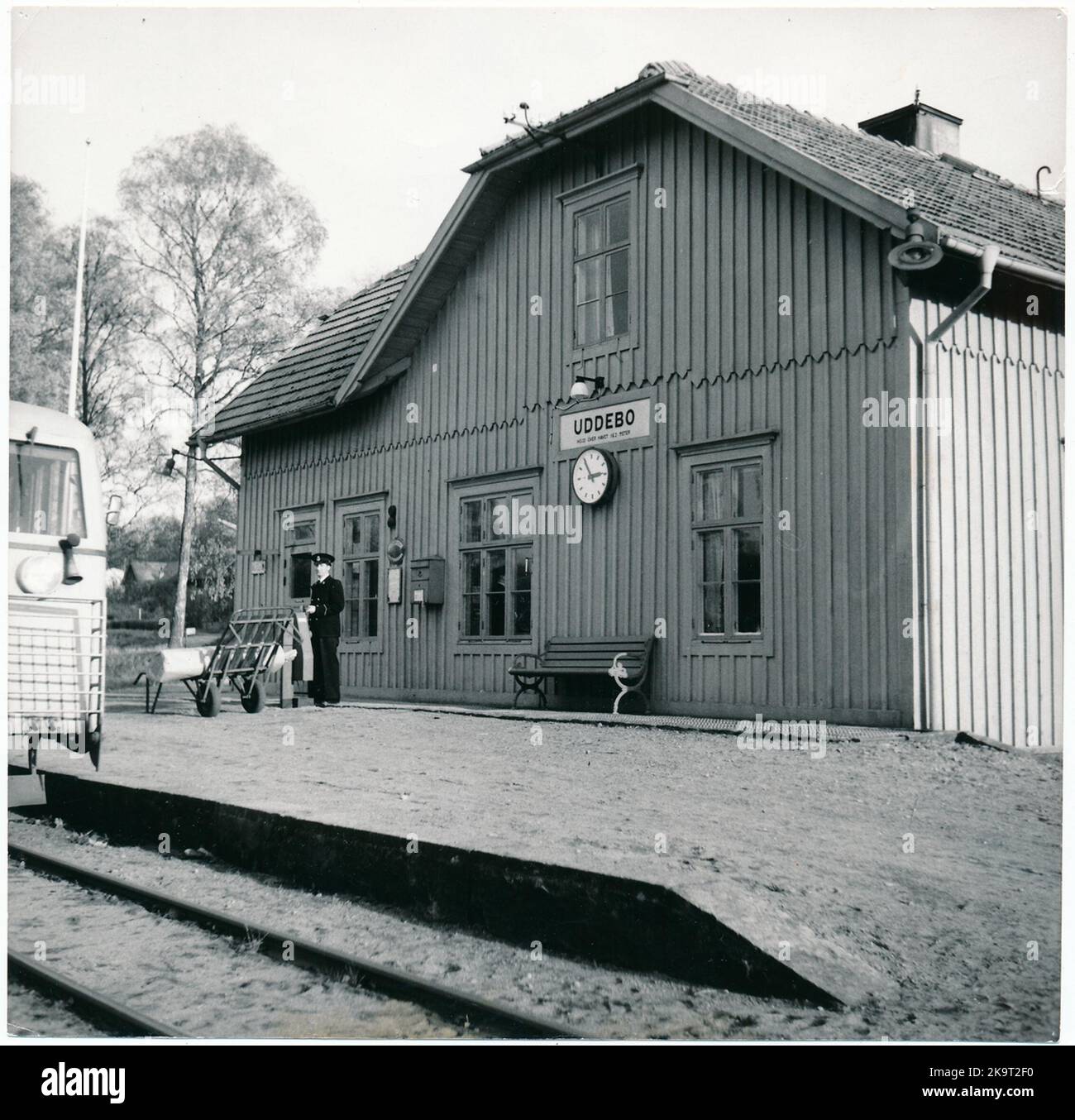 Uddebo station, conductor Sten Järneberg, closure of Falkenberg ...
