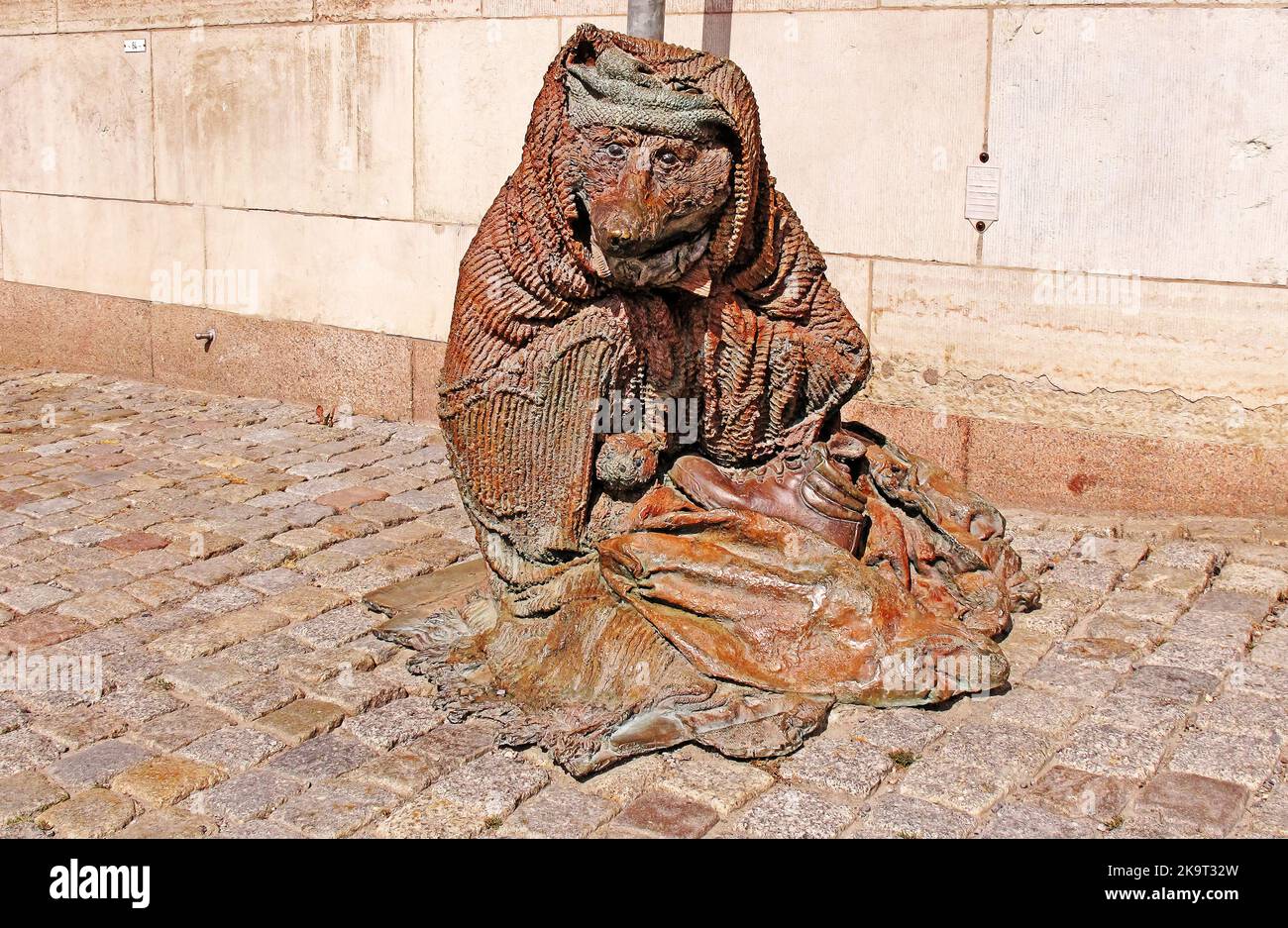 Stockholm, Sweden - June 10, 2018: statue depicting a homeless fox ...