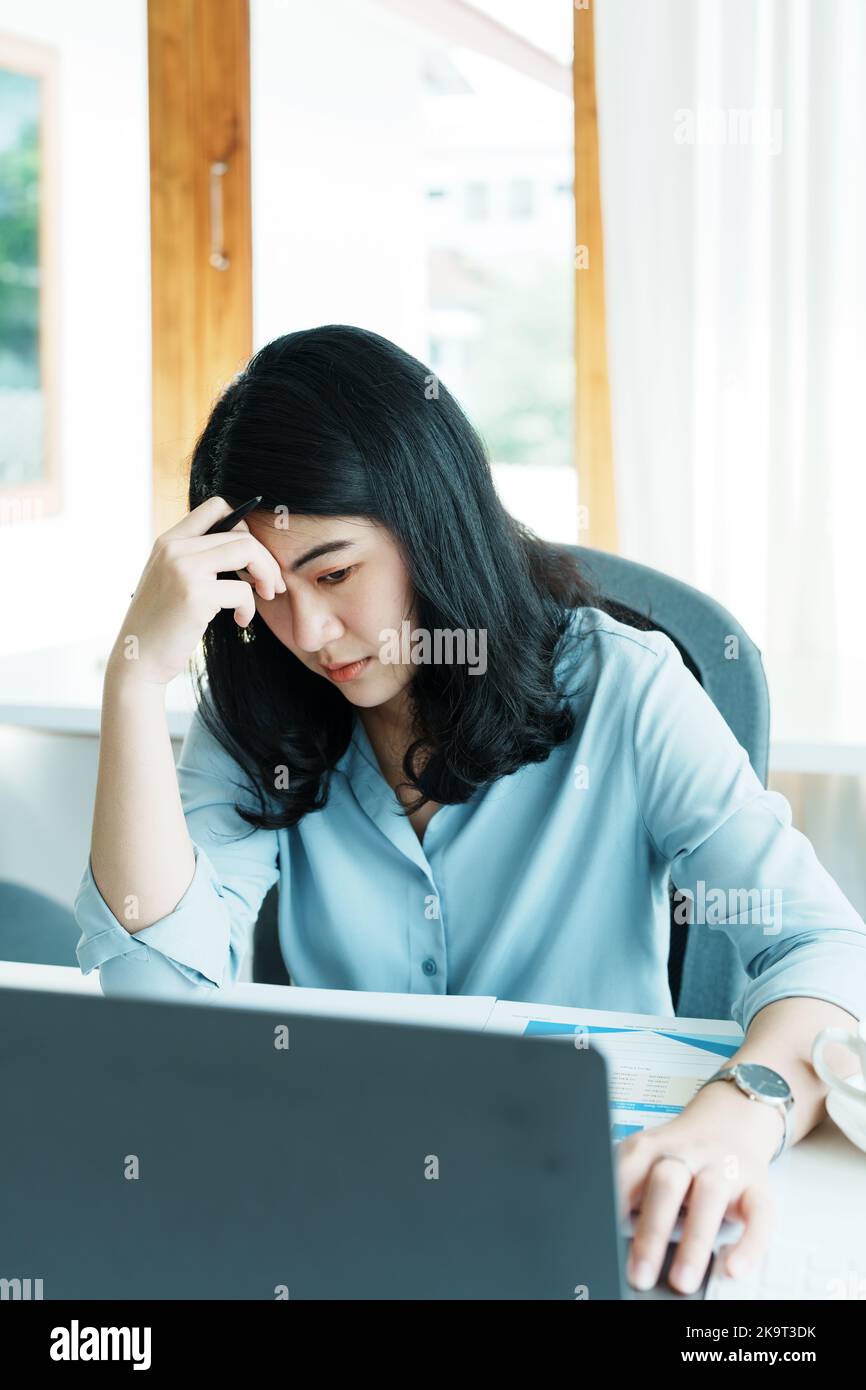 Portrait of sme business owner, woman using computer and financial ...