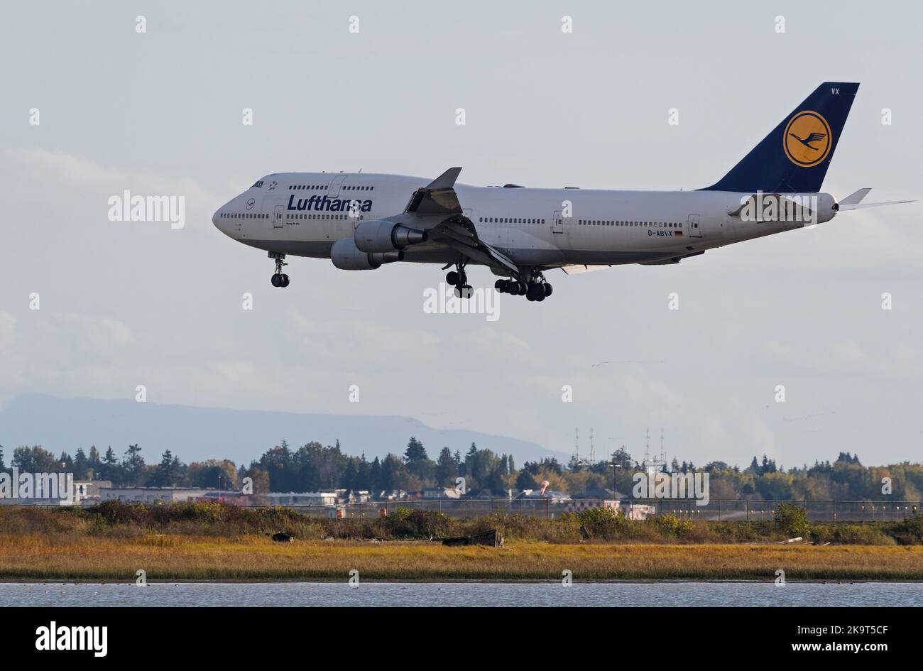 Boeing 747 avion hi-res stock photography and images - Alamy