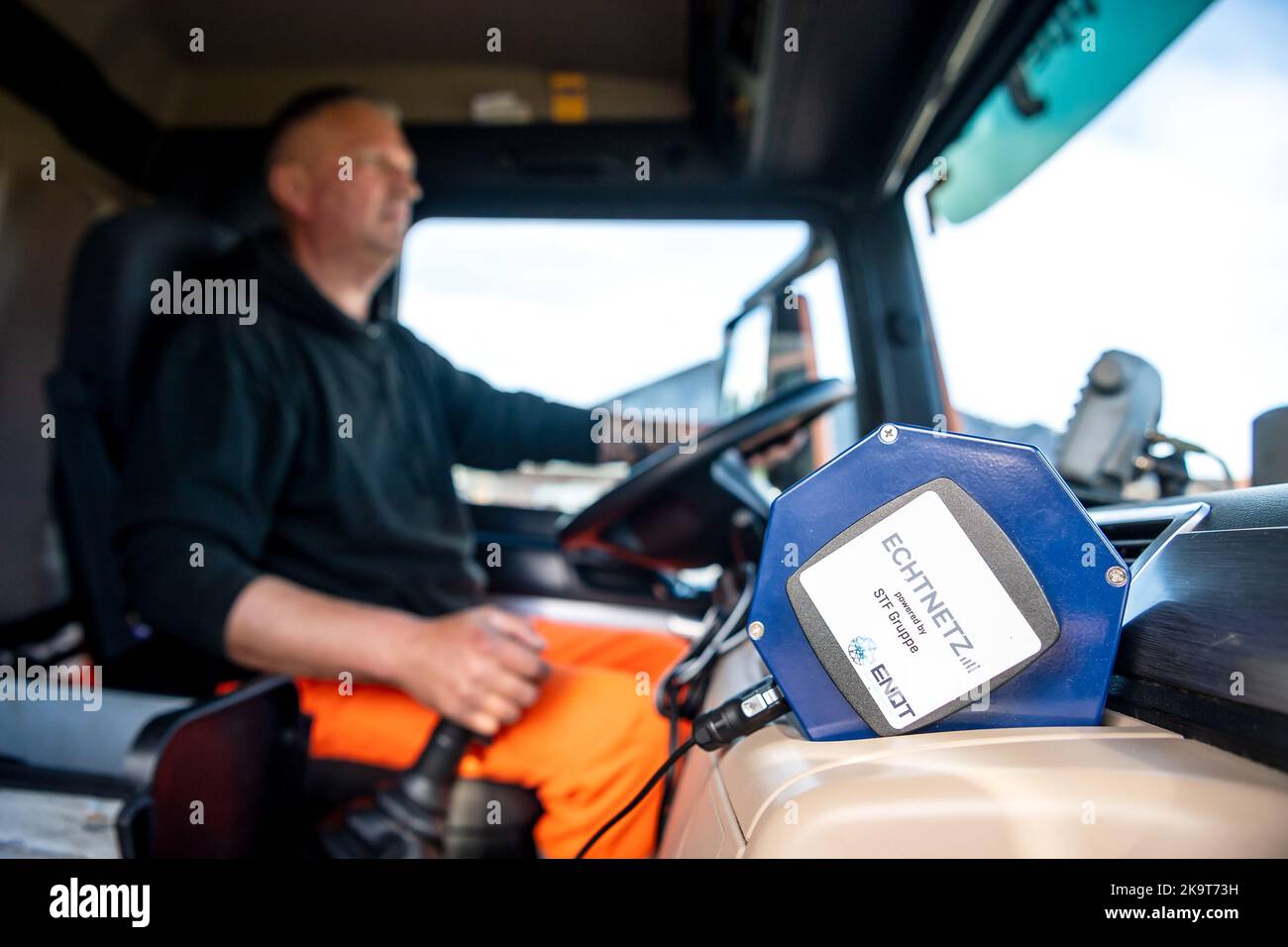 Ostrhauderfehn, Germany. 26th Oct, 2022. A sensor on the dashboard of a ...