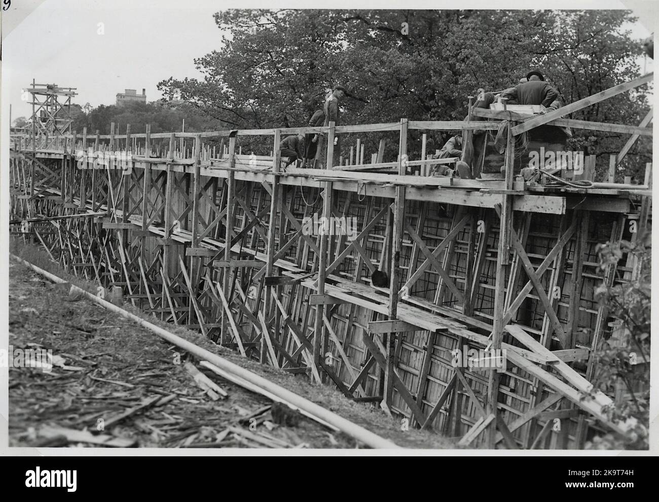 Construction of retaining walls for the railway bank in the ...