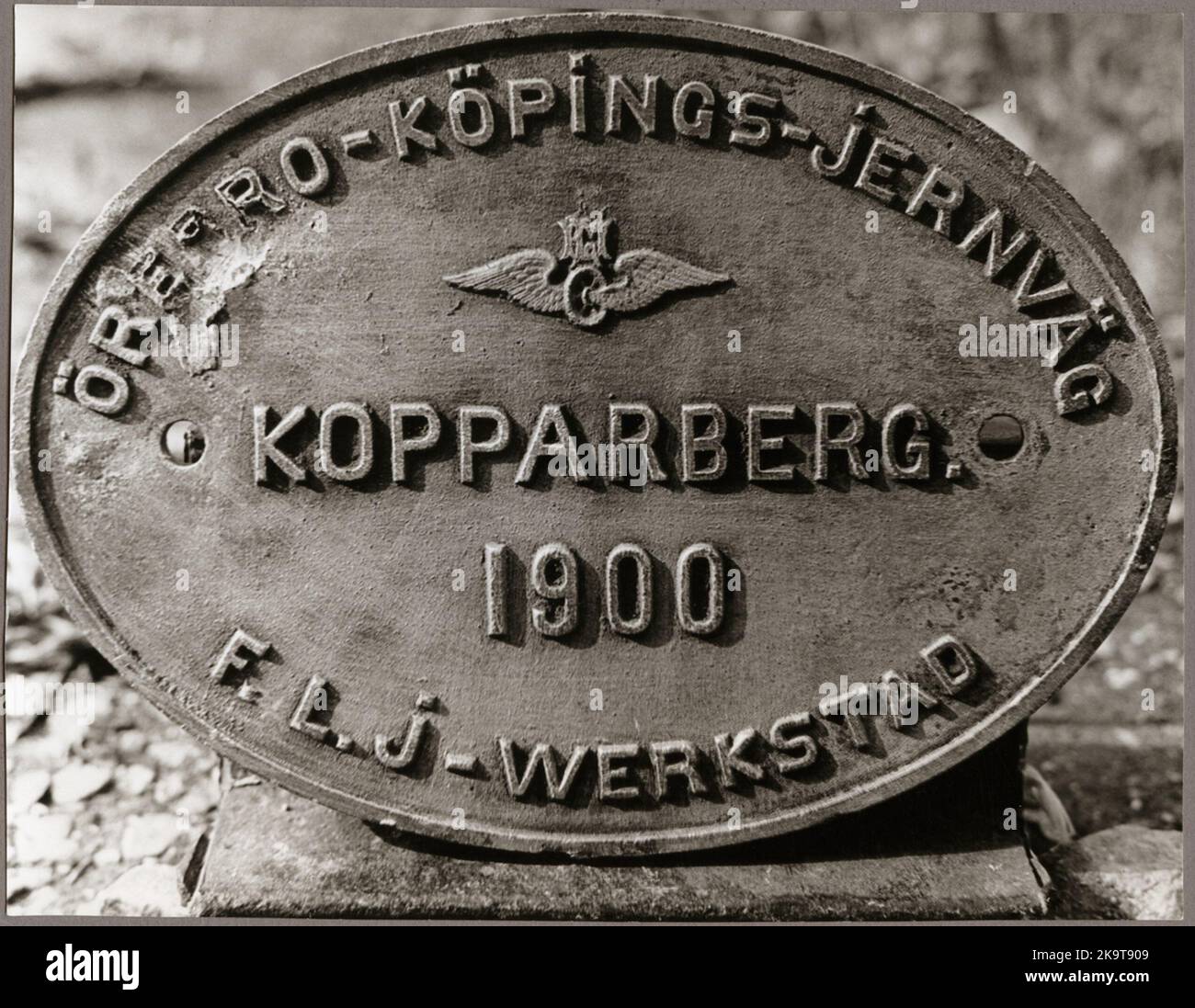 Sign from Örebro - Köpings Railway, Ökj for Frövi - Ludvika Railway ...