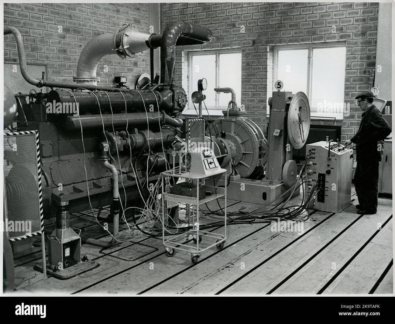 Test run of diesel engine Stock Photo - Alamy