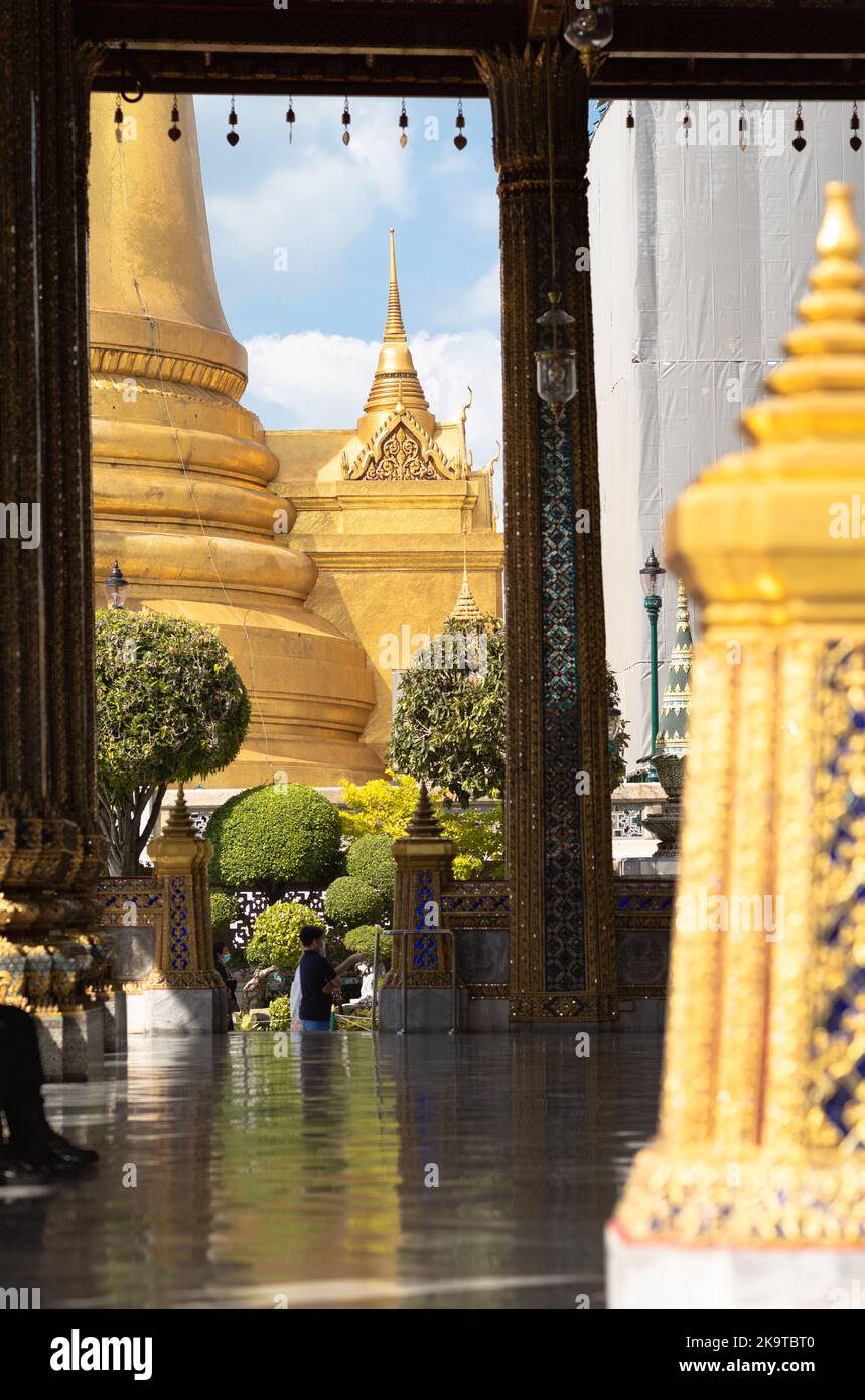 Golden place bangkok hi-res stock photography and images - Alamy
