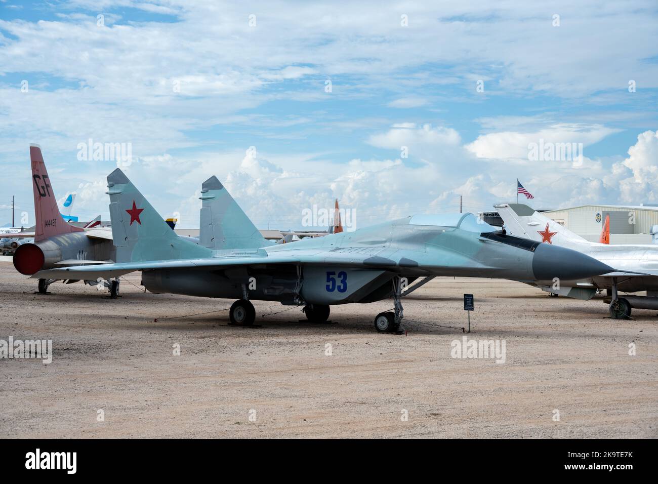 Mikoyan mig 29 fulcrum hi-res stock photography and images - Alamy