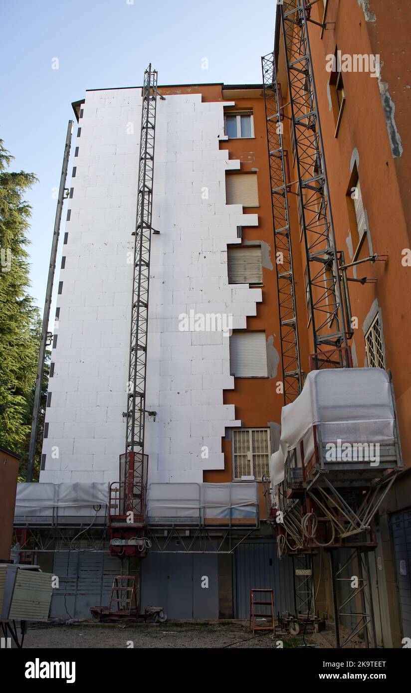 Italian superbonus hi-res stock photography and images - Alamy