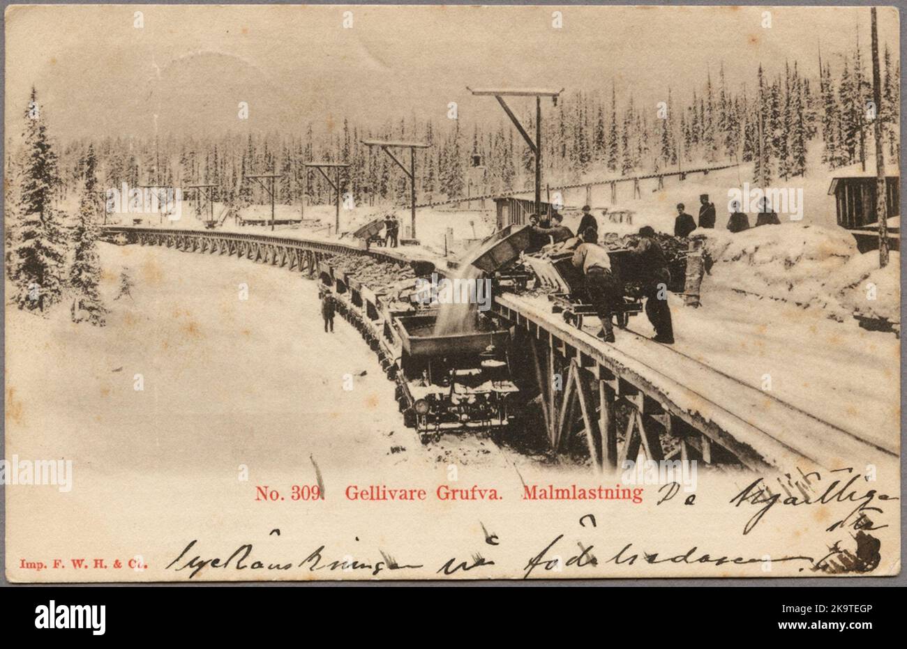 Ongoing loading hi-res stock photography and images - Alamy