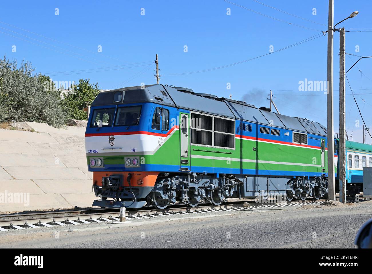 Uzbekistan train hi-res stock photography and images - Alamy