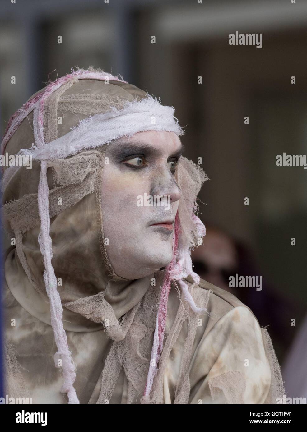 Terrifying Halloween flash mob arrive outside Eastbourne's famous pier ...