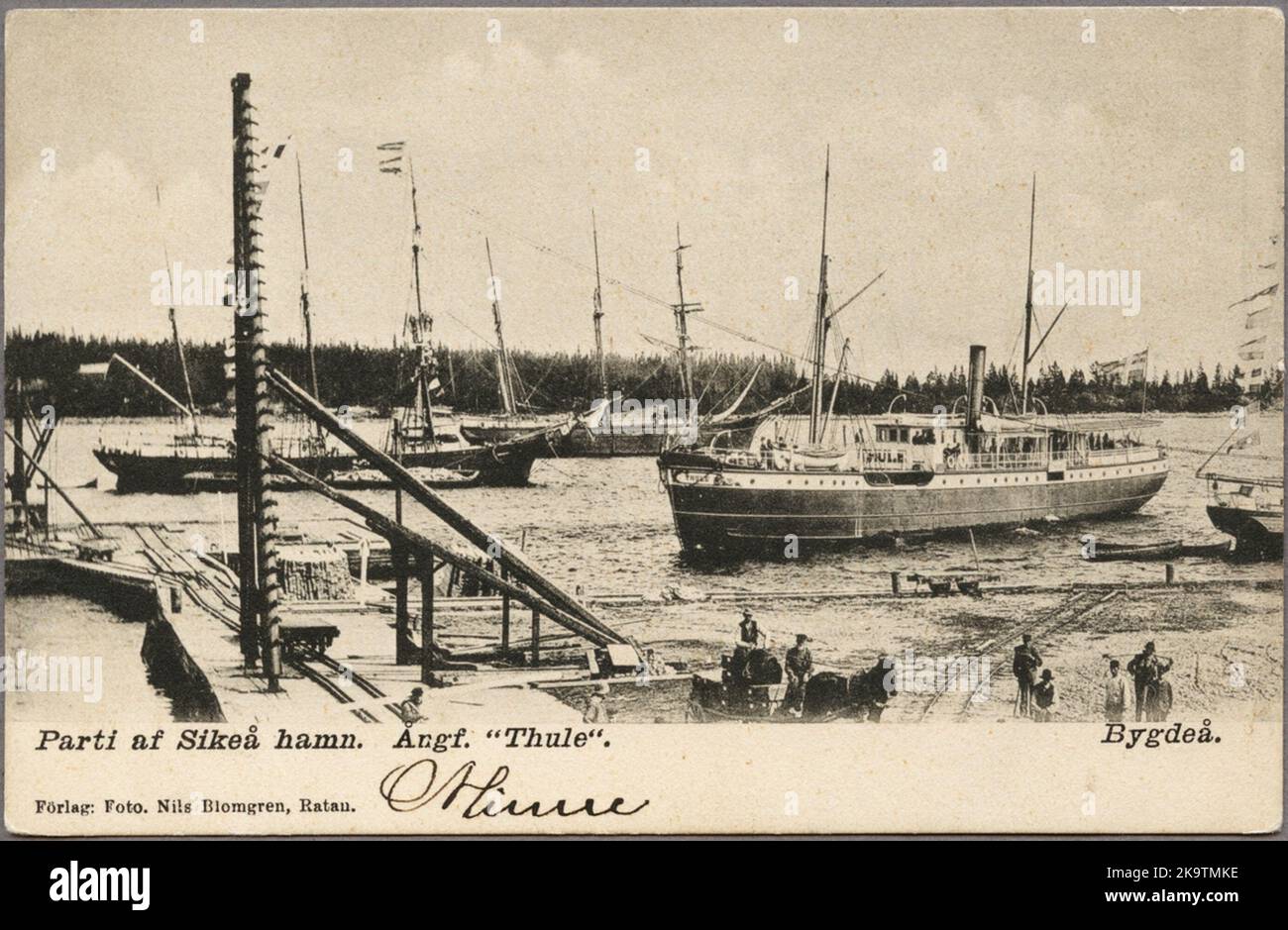 Public transit passenger ferry service hi-res stock photography and ...