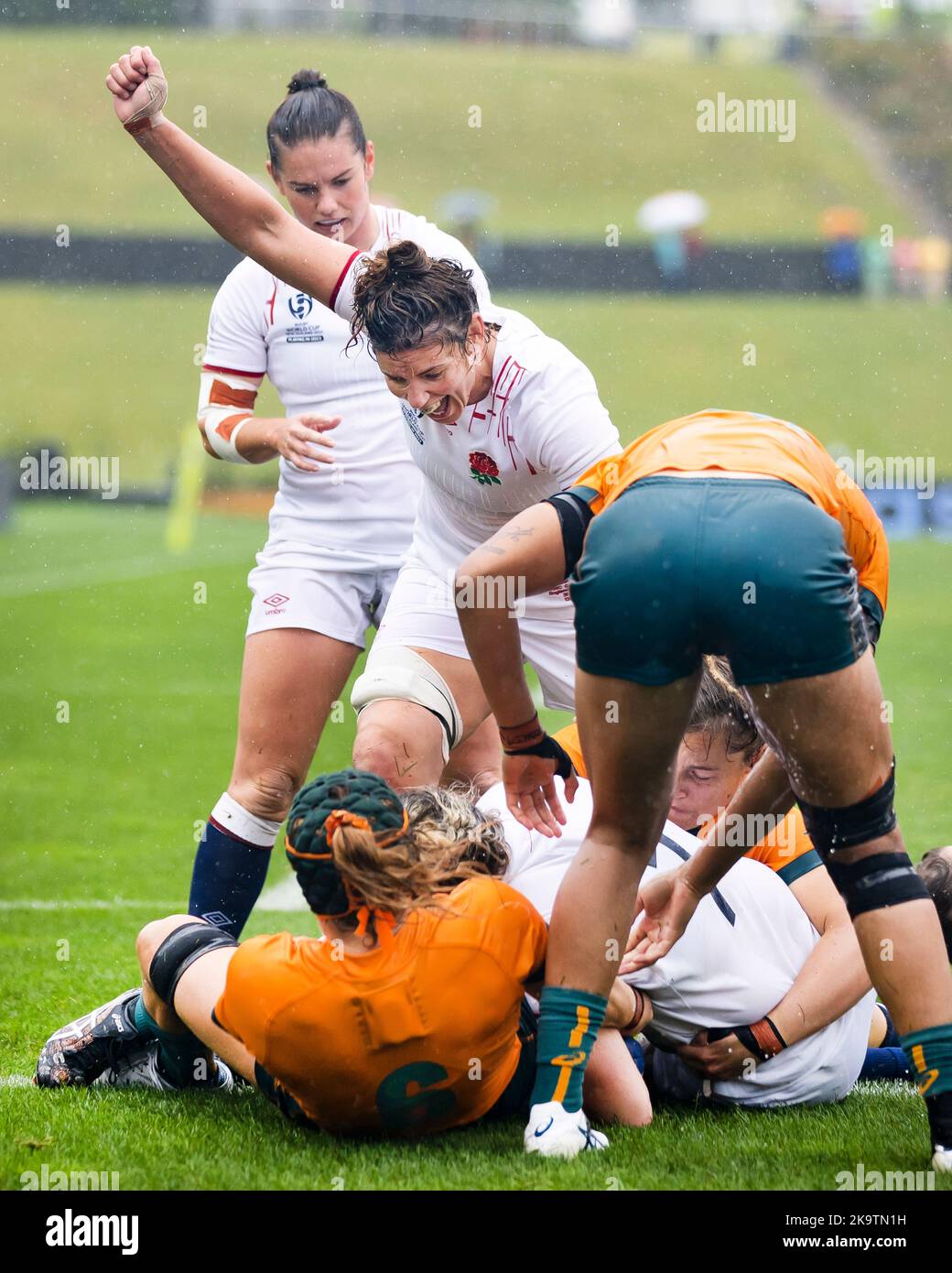 England's Captain Sarah Hunter celebrates Marlie Packer try during the ...