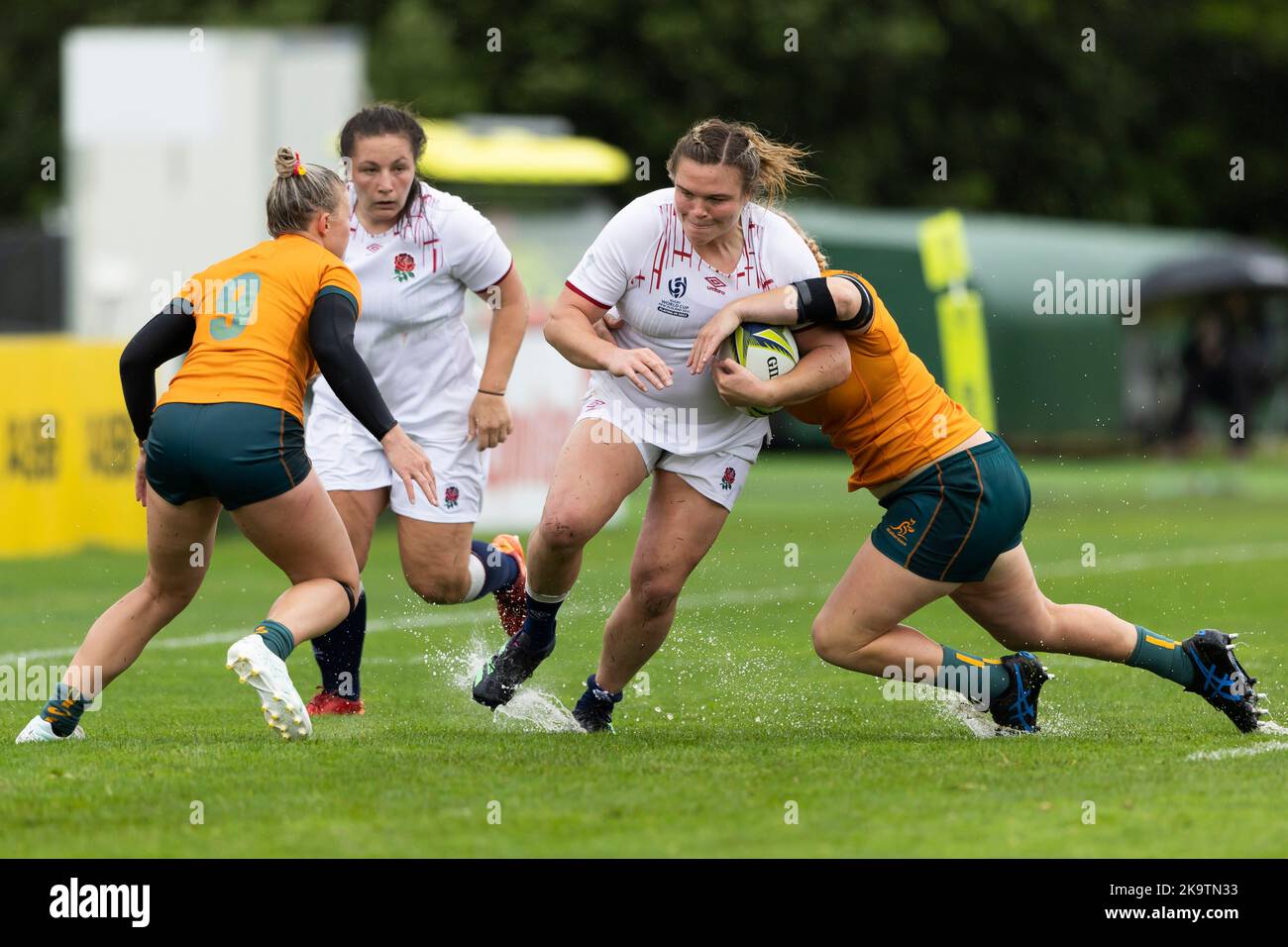 England's Sarah Bern during the Women's Rugby World Cup Quarter-final ...