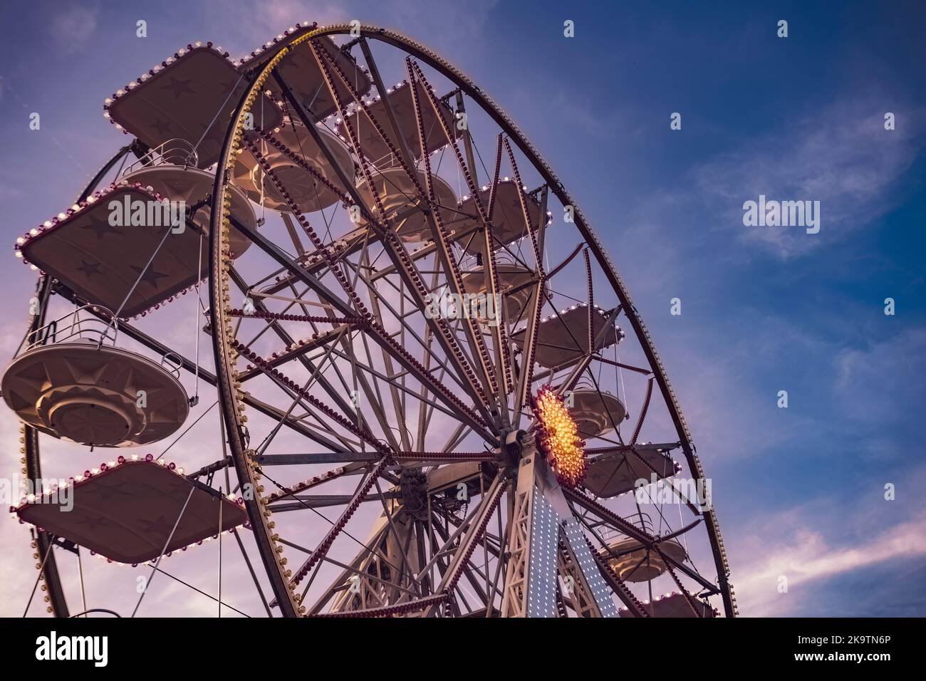 Ferris wheel cockpit hi-res stock photography and images - Alamy